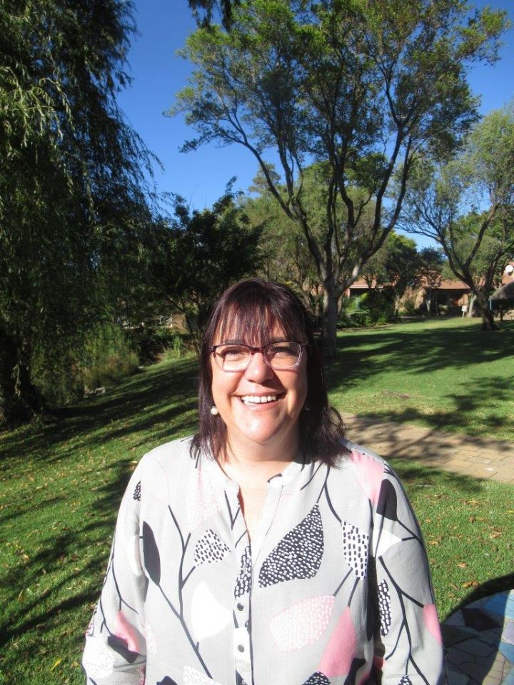 Debbie takes over from Phyllis as Elphin’s 2IC – Rand Aid Association