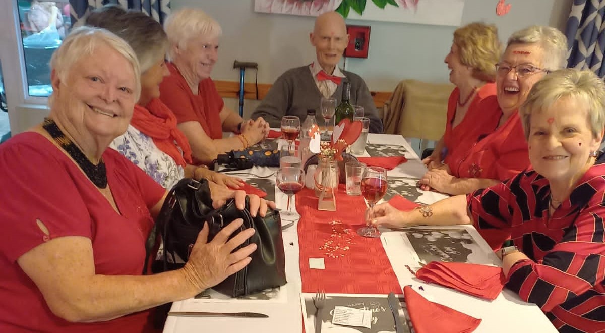 Love and laughter at Thornhill Manor – Rand Aid Association