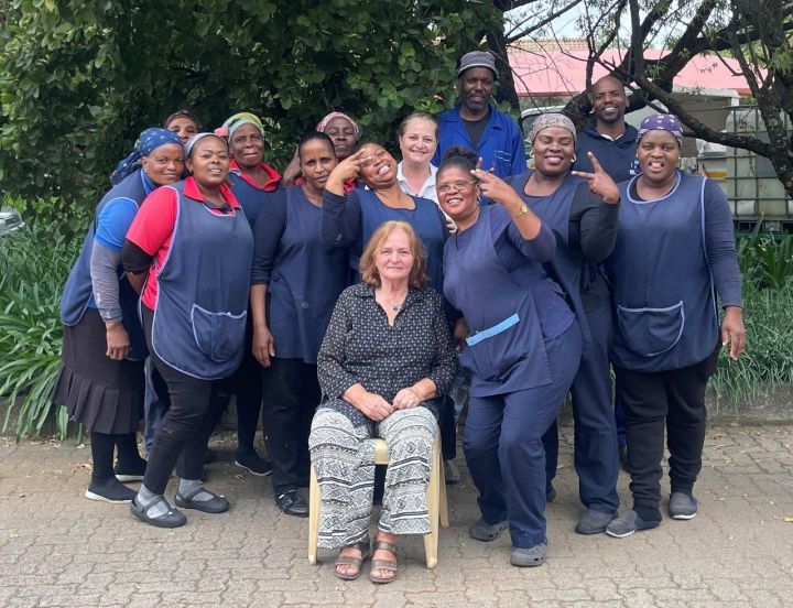 Tarentaal staff tuck into kindness – Rand Aid Association