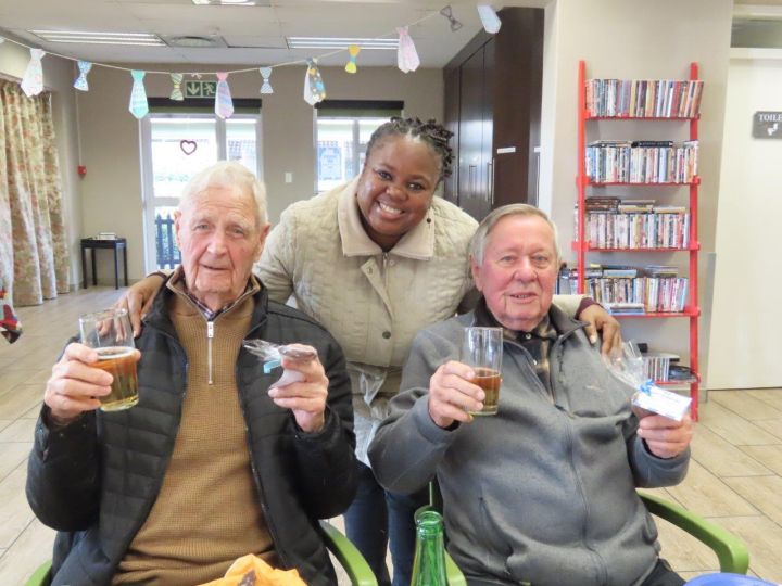 Gentlemen residents celebrated at RSCC – Rand Aid Association